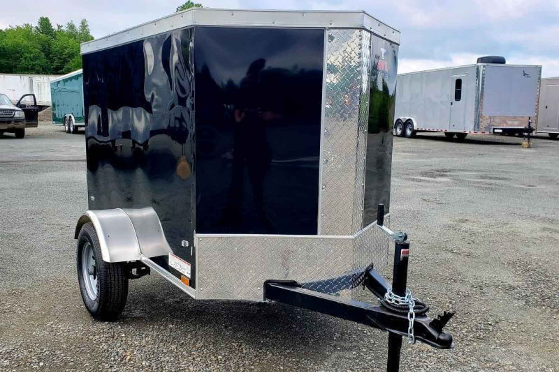 Trailer Cerrado 4x6 @ Precios directos de fábrica!